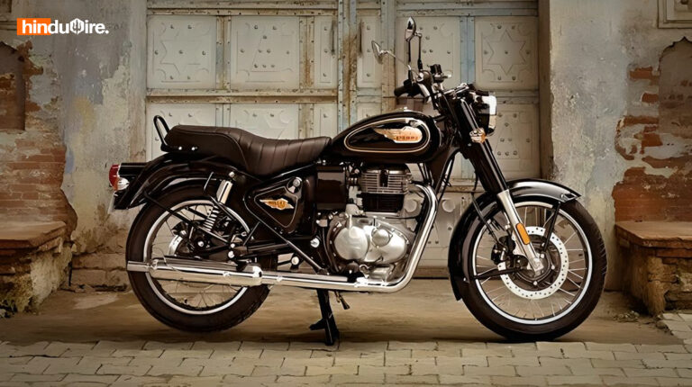 How The New Royal Enfield Bullet 350 ‘Battalion Black’ Edition Stands ...
