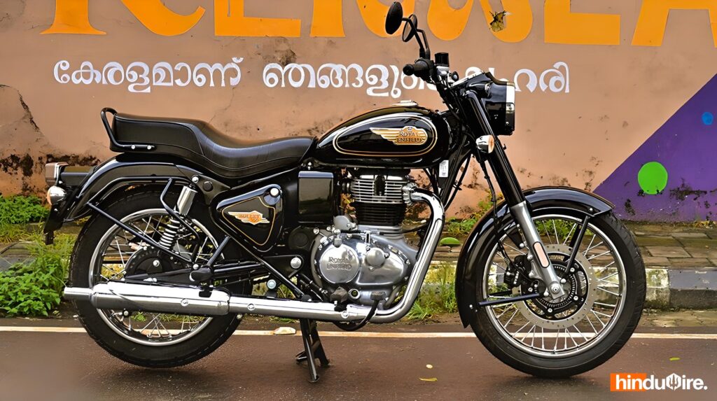 How The New Royal Enfield Bullet 350 ‘Battalion Black’ Edition Stands ...